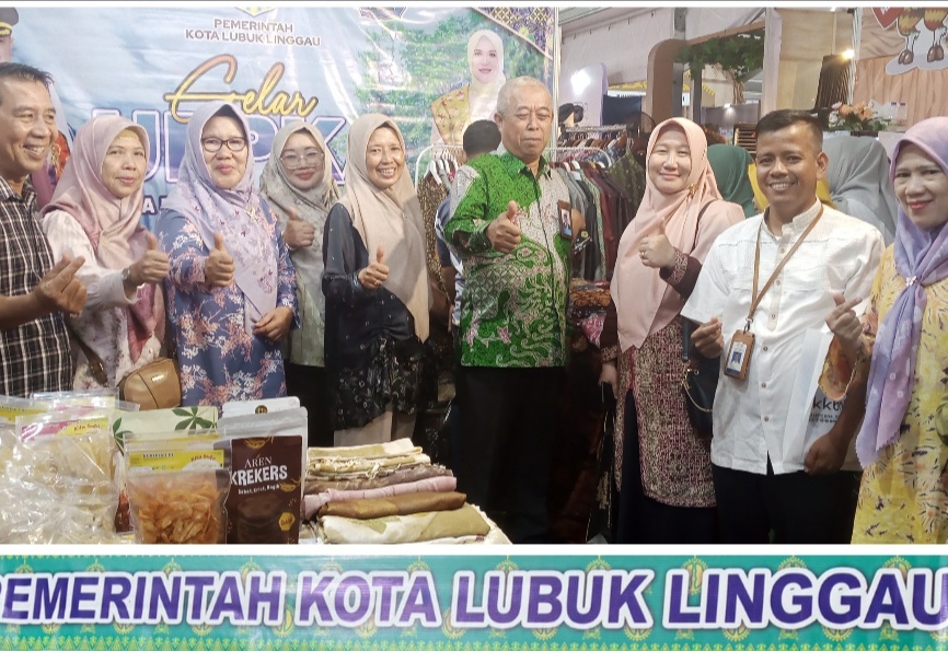 Pemkot Lubuklinggau Gelar Pameran di Lapangan Pancasila Semarang - katanews